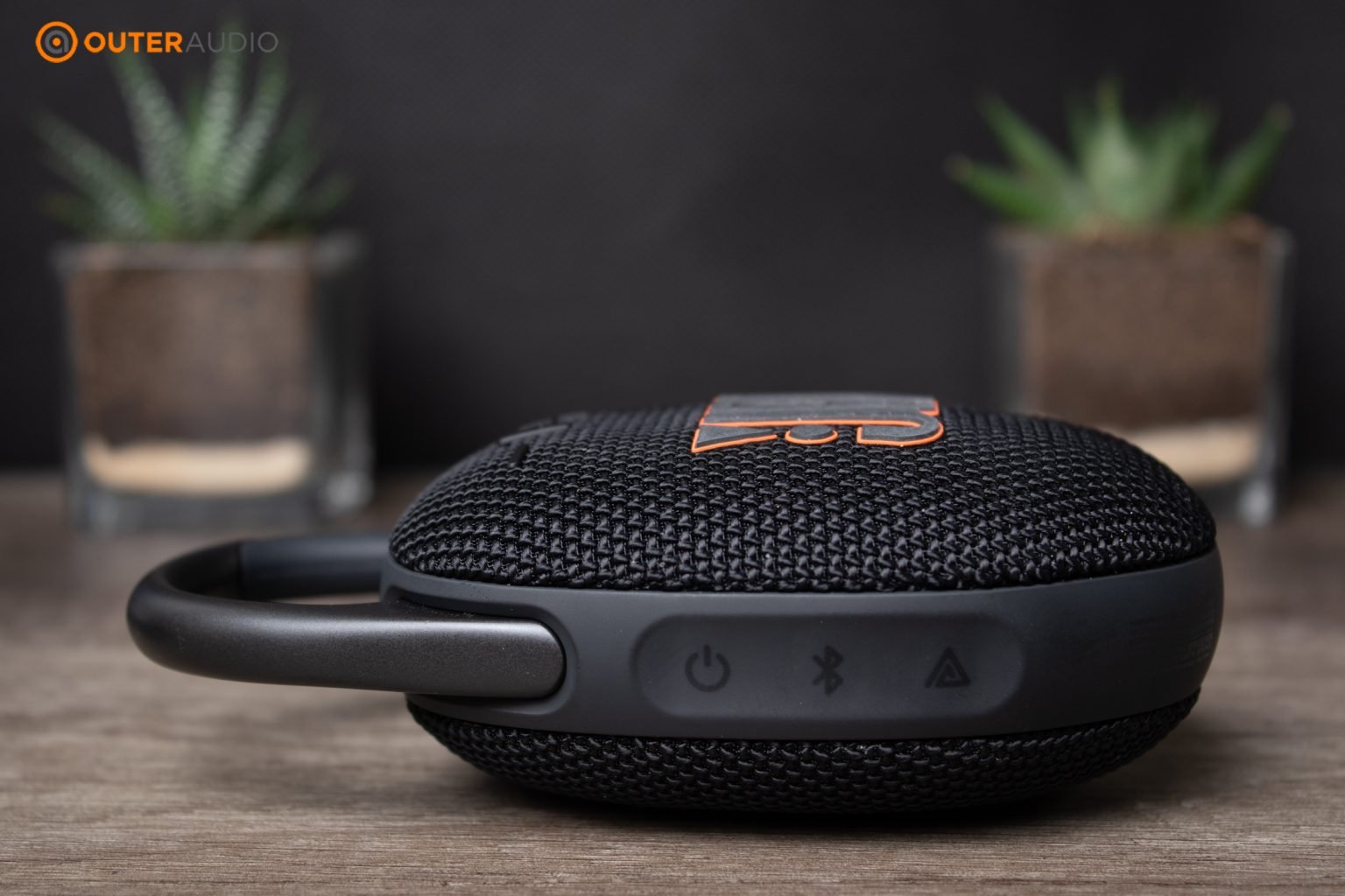 JBL Clip 4 vs Clip 5: A Worthy Upgrade