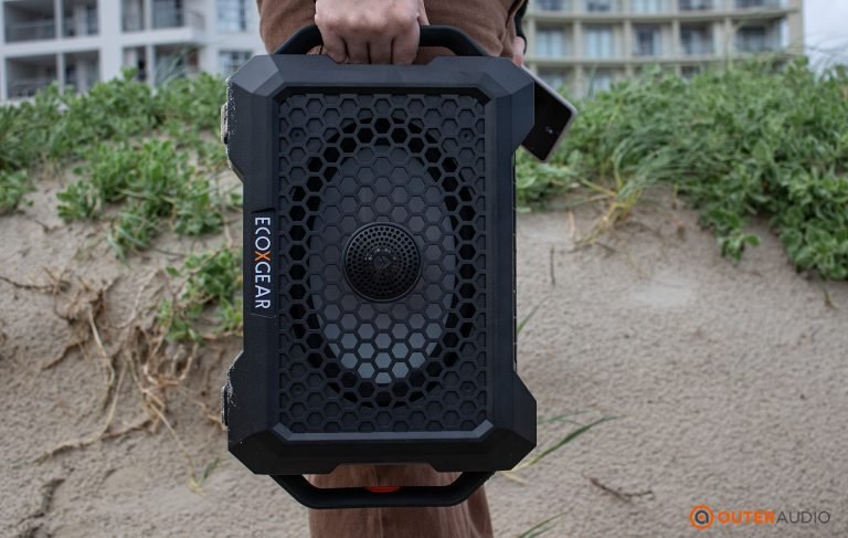 EcoXgear Defender Review: Big Volume On A Budget
